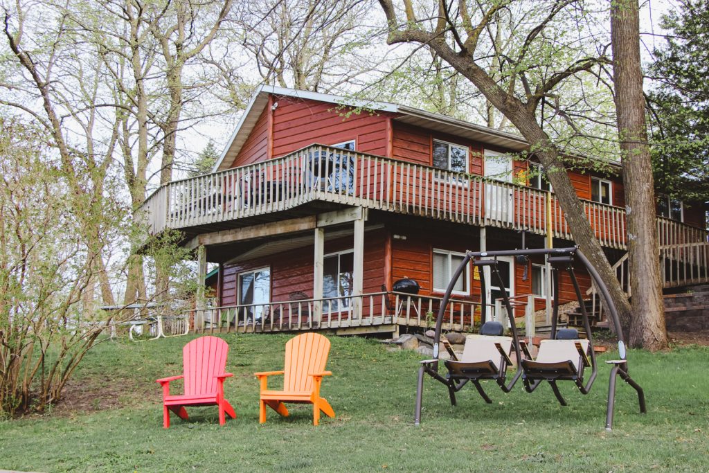 Lodging – BugBee Hive Resort