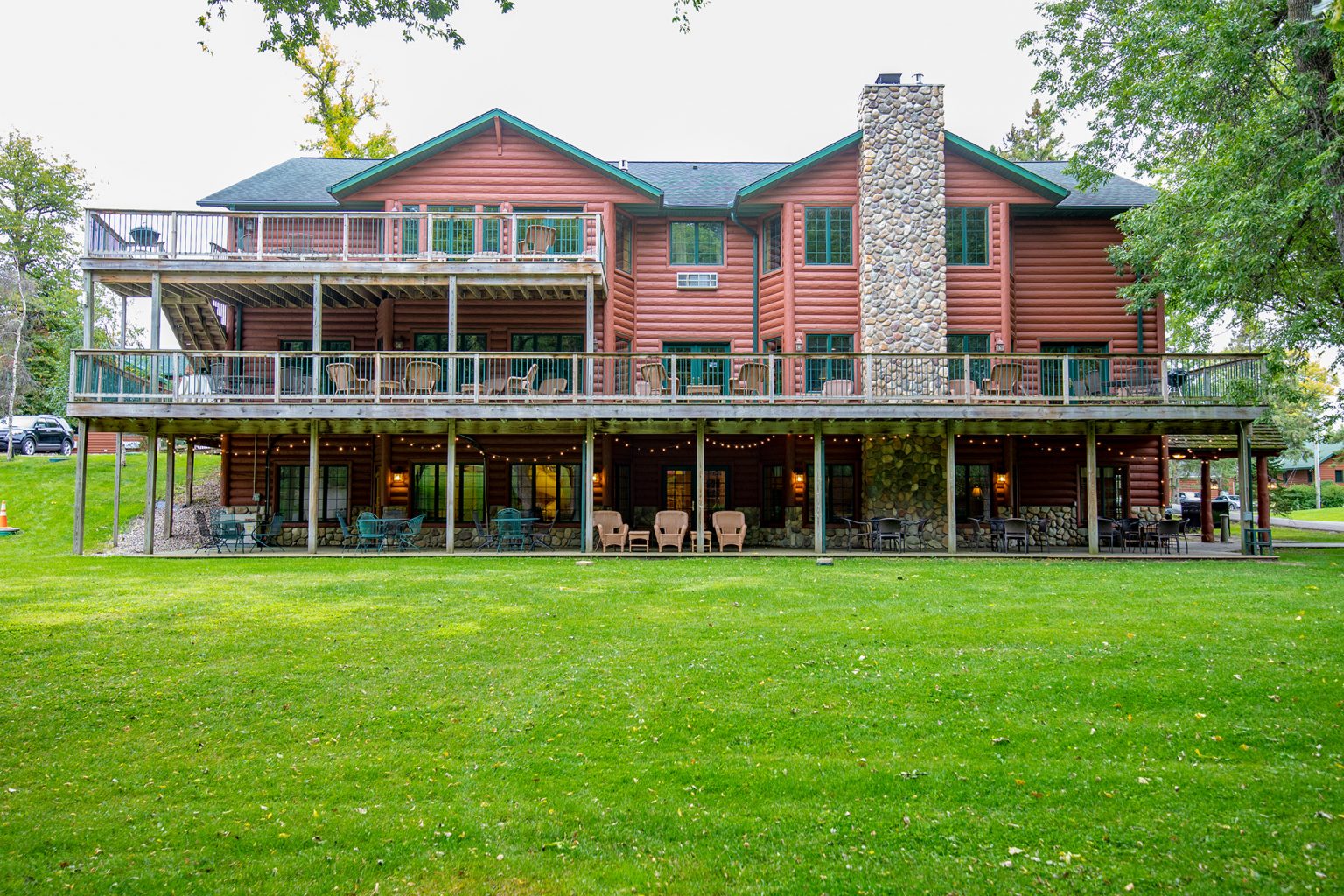 Lodge and Event Center – Bug-Bee Hive Resort